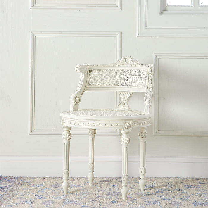 Frances Stool | Caitlin Wilson